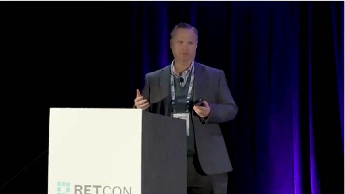 AI-powered invoice coding built for Real Estate AP | PredictAP